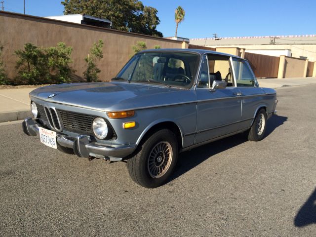 BMW - 2002 AD - Come rest your eyes on Los Angeles' recognized classic ...