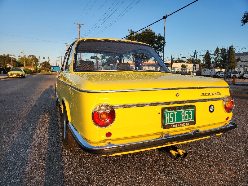 BMW - 2002 AD - Come rest your eyes on Los Angeles' recognized classic ...