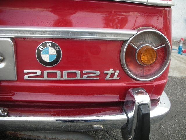 BMW - 2002 AD - Come rest your eyes on Los Angeles' recognized classic ...