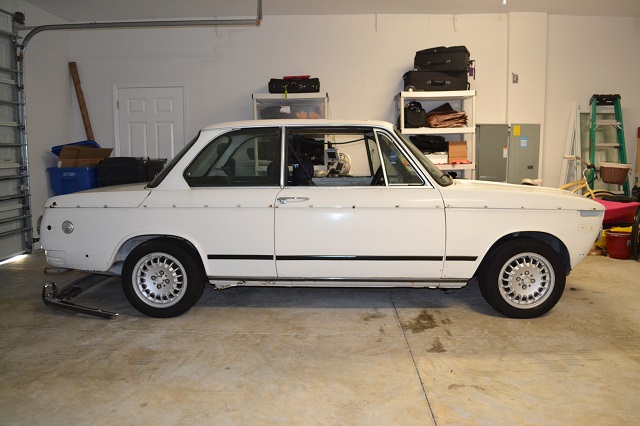 BMW - 2002 AD - Come rest your eyes on Los Angeles' recognized classic ...